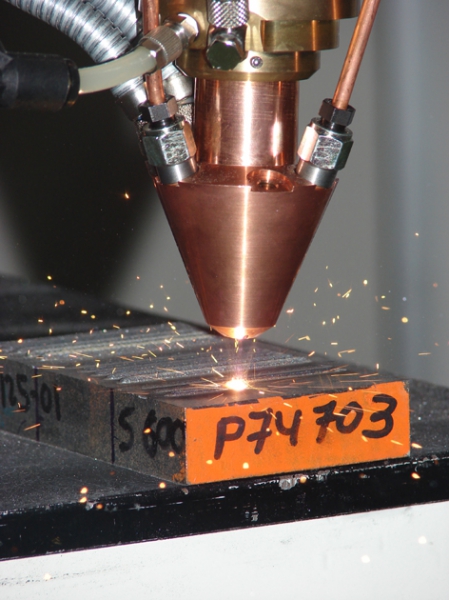 Laser cladding de IK4-Tekniker para fabricar piezas añadiendo material | izaro.com