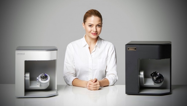 Nuevo escáner 3D profesional Rexcan DS3 para escanear con máxima precisión objetos de tamaño ...