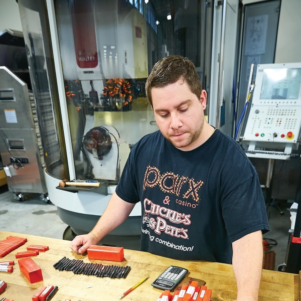 Un taller estadounidense crece con la tecnología de rectificado de ...