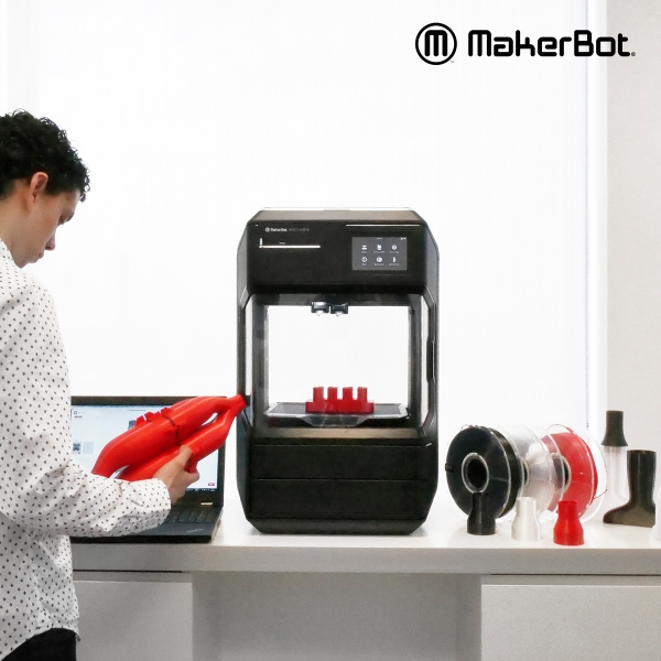 MakerBot amplía su línea de materiales con la incorporación de material PETG ultrarresistente ...