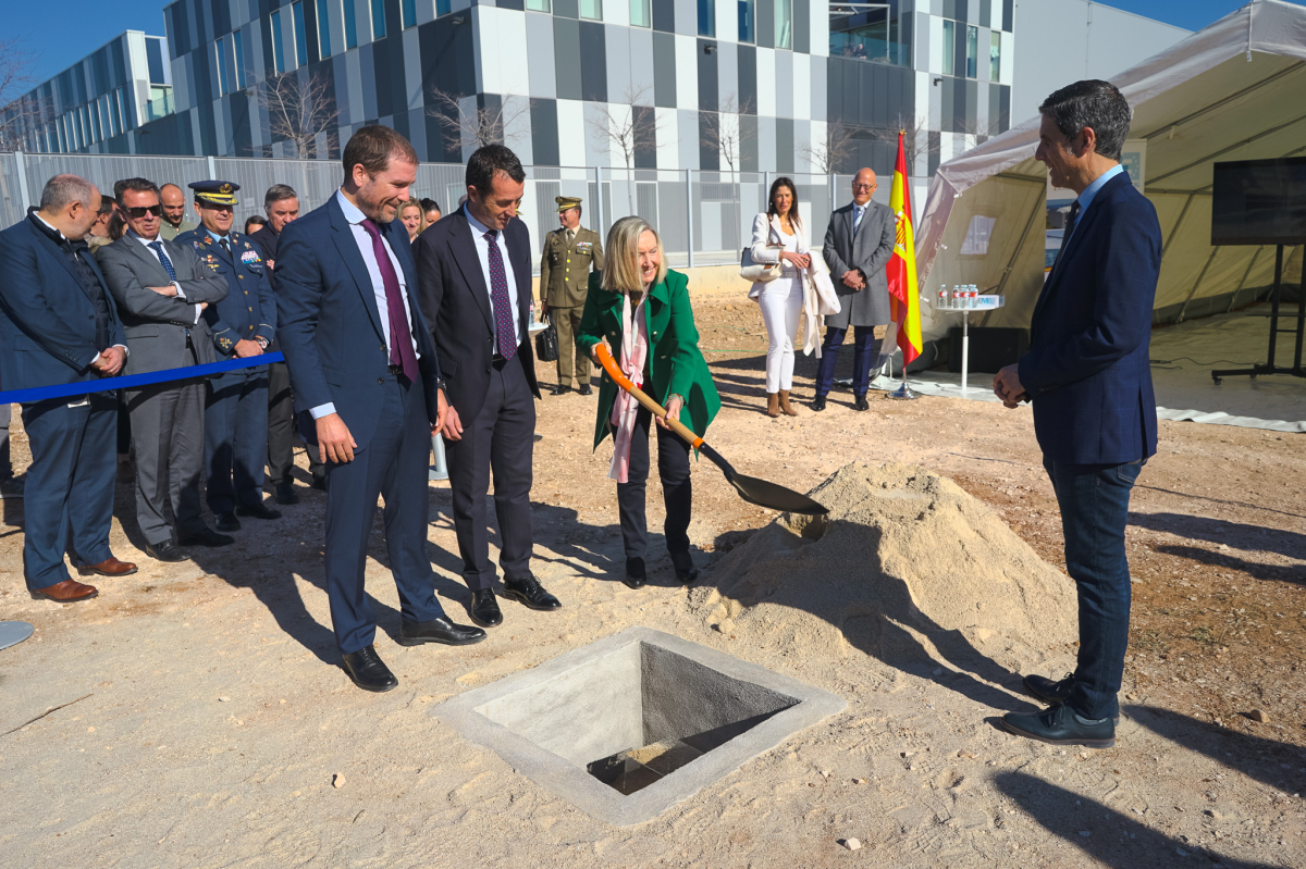 Escribano Mechanical & Engineering pone la primera piedra de su futuro ...