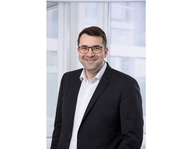 Engel St. Valentin, elegida como la mejor fábrica de Austria | izaro.com